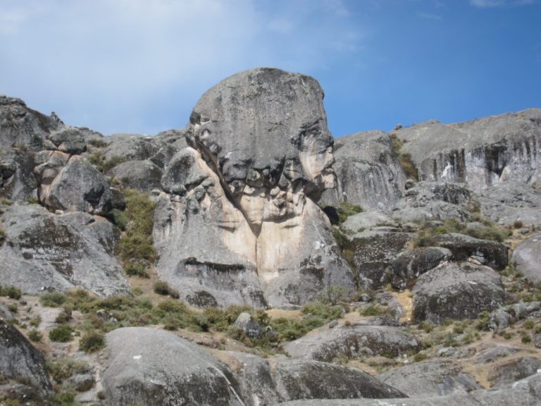 Expedicion de Daniel Ruzo y Descubrimiento de Marcahuasi Peru